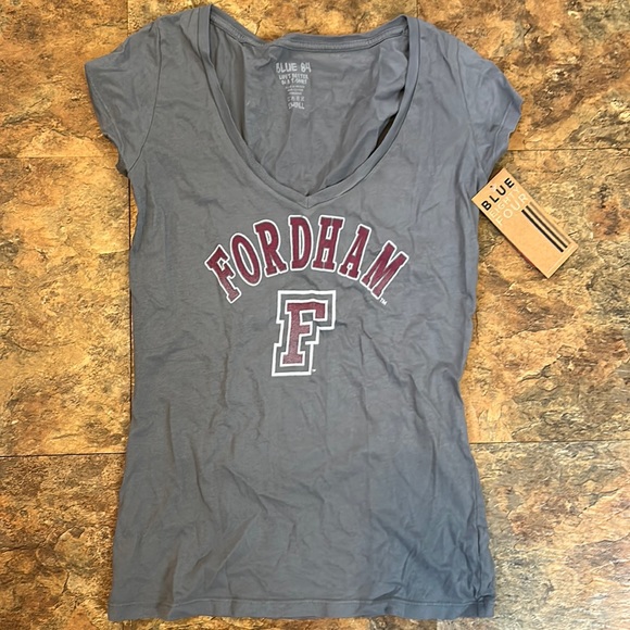 blue eighty four | Tops | Nwt Fordham Tee Shirt Fitted Size Small Grey ...